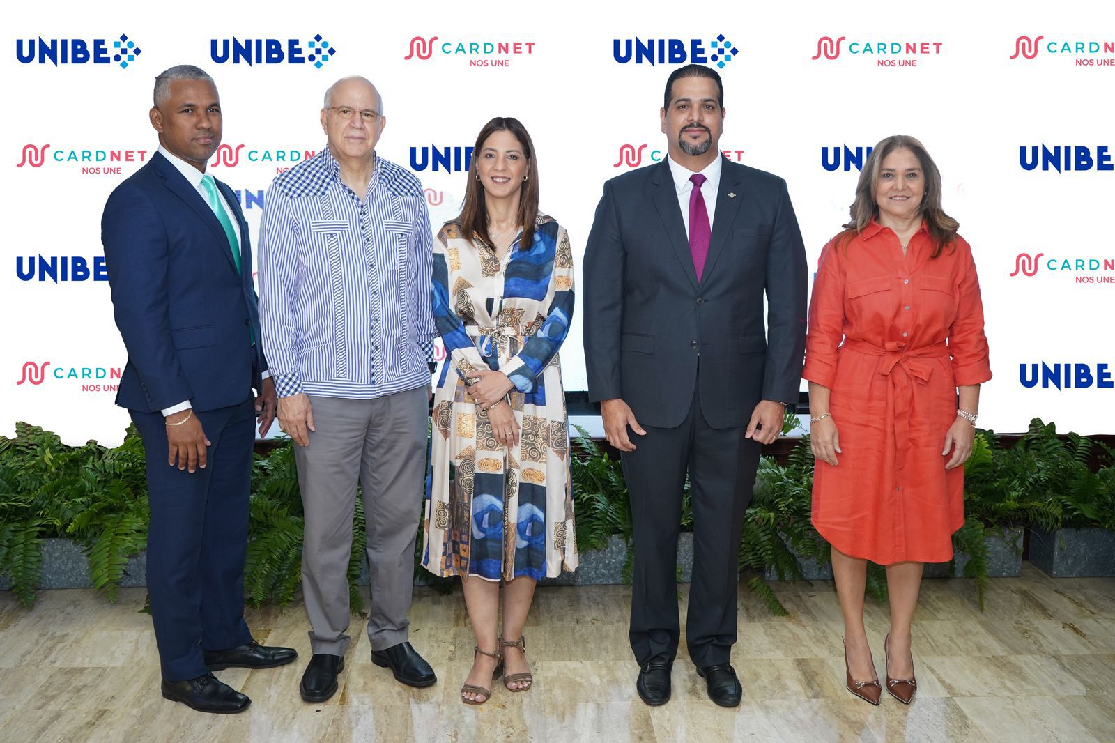 Unibe y CardNET lanzan Aurora, la nueva asistente virtual de la ...